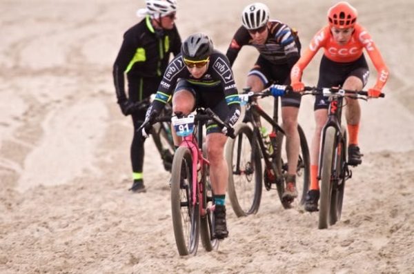 Nina Kessler Europees Kampioene op Wikkit Q-Bomb